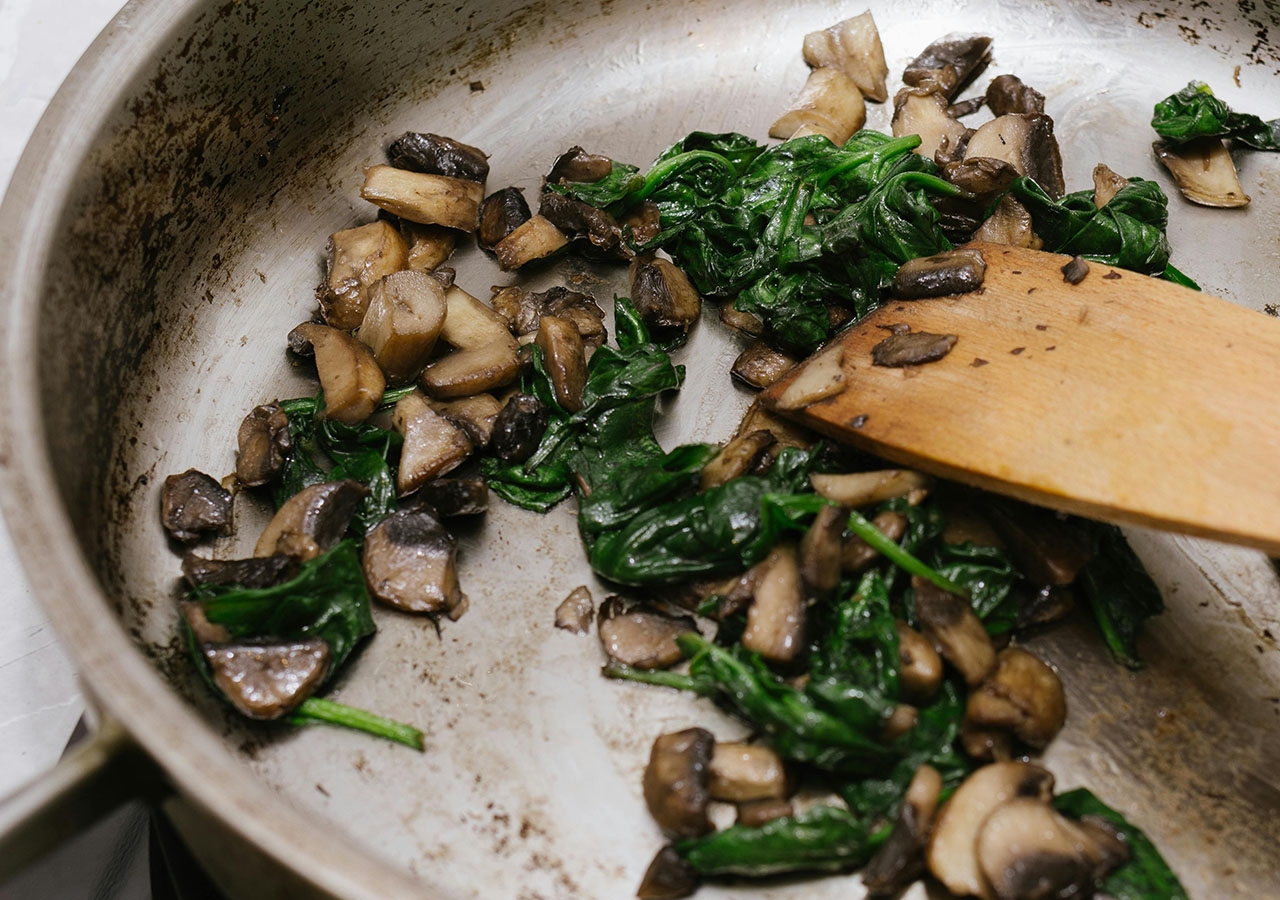 10 Essential Cooking Techniques